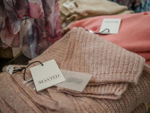 DiSTiNCT - Fashion Concepts - Ohope Beach